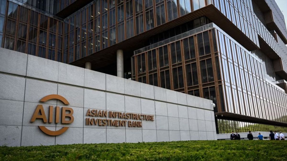 Zou Jiayi Appointed as New AIIB President, Succeeds Jin Liqun