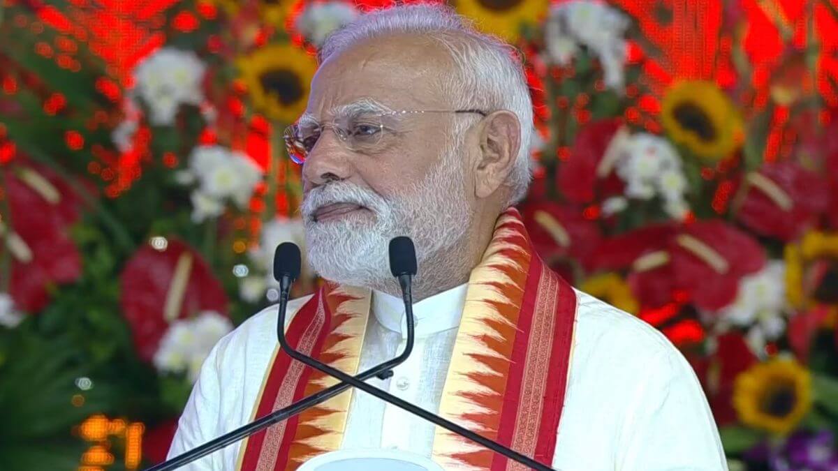 PM Modi Unveils ₹5,400 Cr Projects in Gujarat